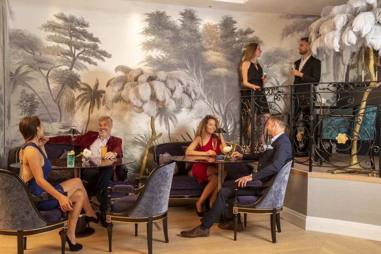 Hotel Paris J'adore combines gastronomy and romance with its restaurant ...